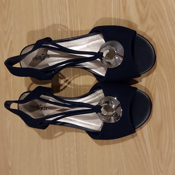 East 5th | Shoes | New Womens Size 6 East 5th Ravena Midnight Blue ...